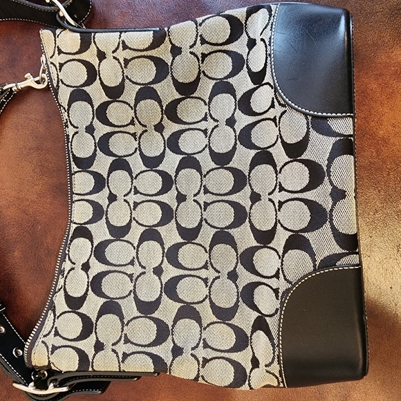 Coach | Bags | Coach Signature Black Gray Leather Canvas 6347 Shoulder ...